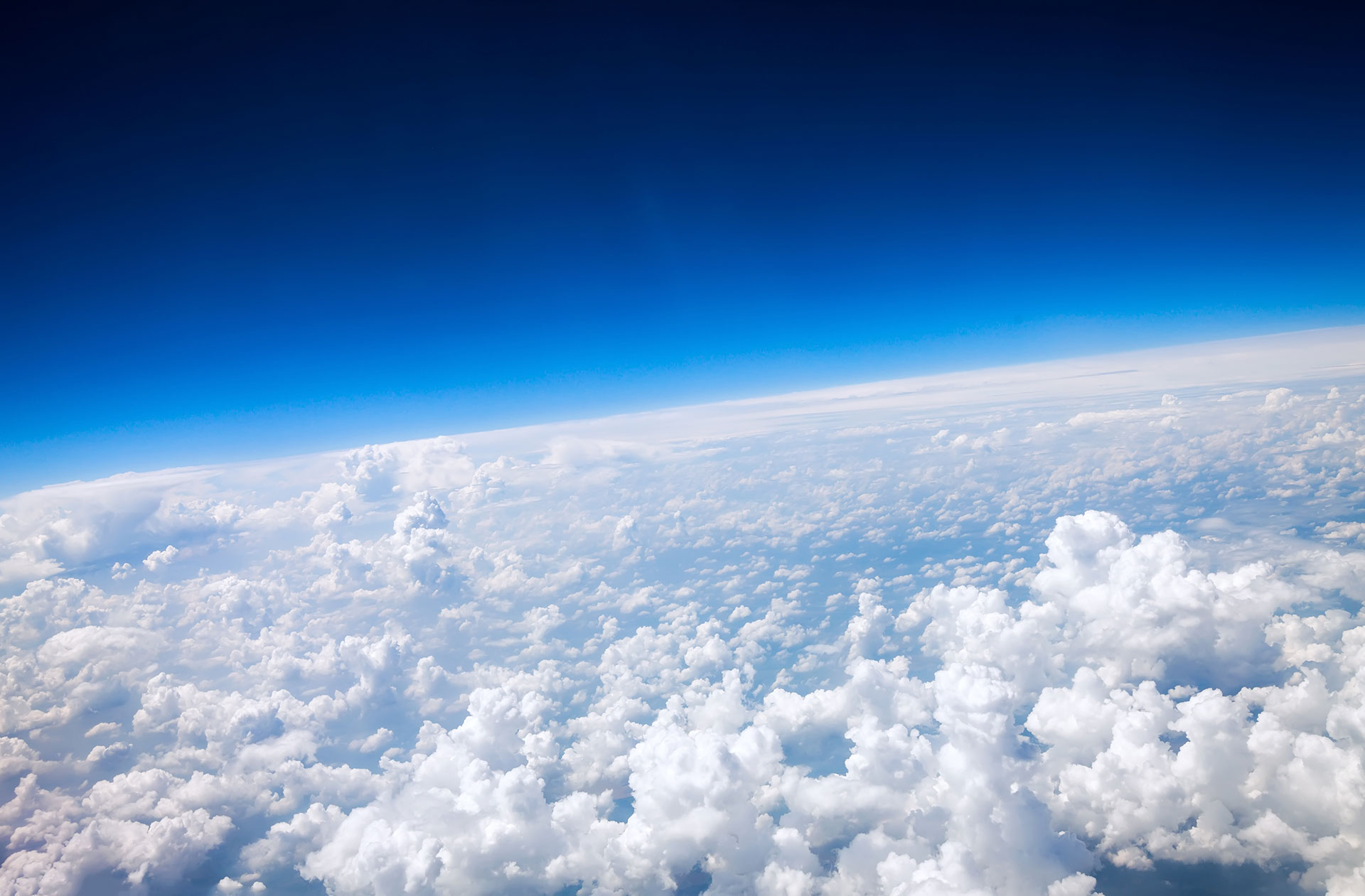 Ozono gas, desinfectante, desodorizante y antigerminante